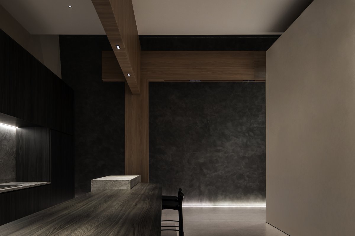 YinjiSpace - MAX Design x Italy ARCO Art Paint Gallery